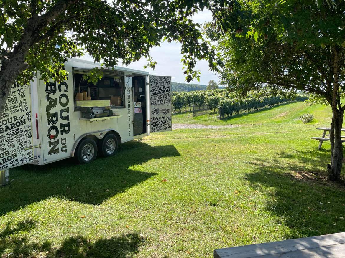 Joindre La Cour du Baron | Cuisine innovante et gourmande